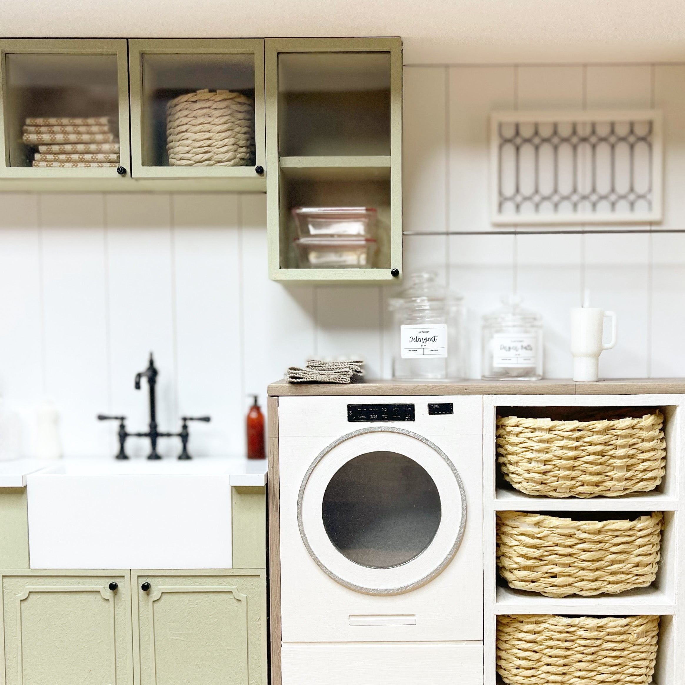 Laundry Room Box – Melvin's Miniatures